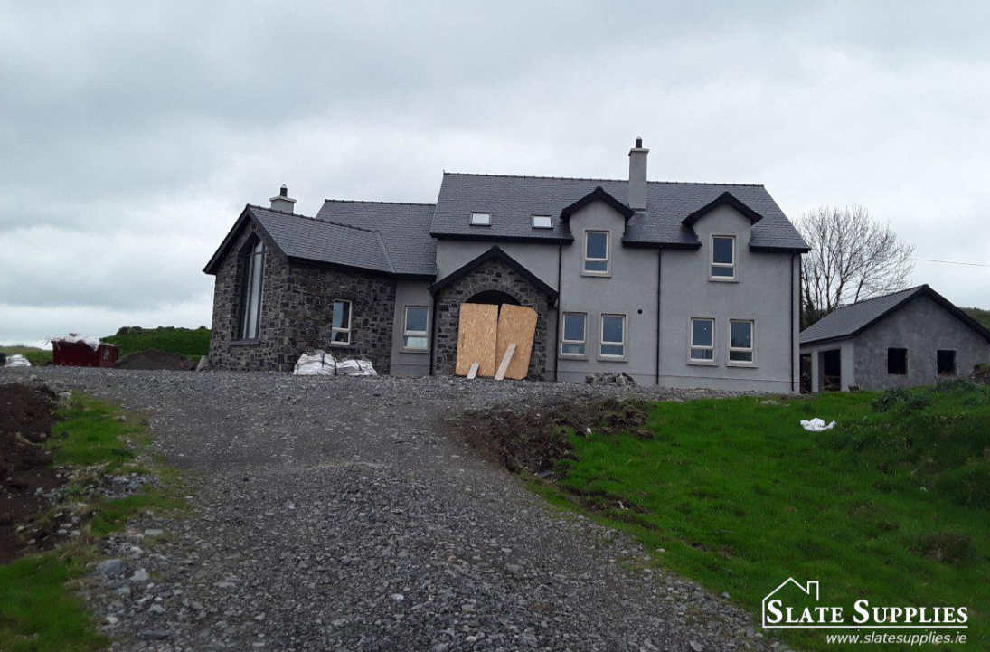 Gable End Plate - Double Ogee Ridge Tile
